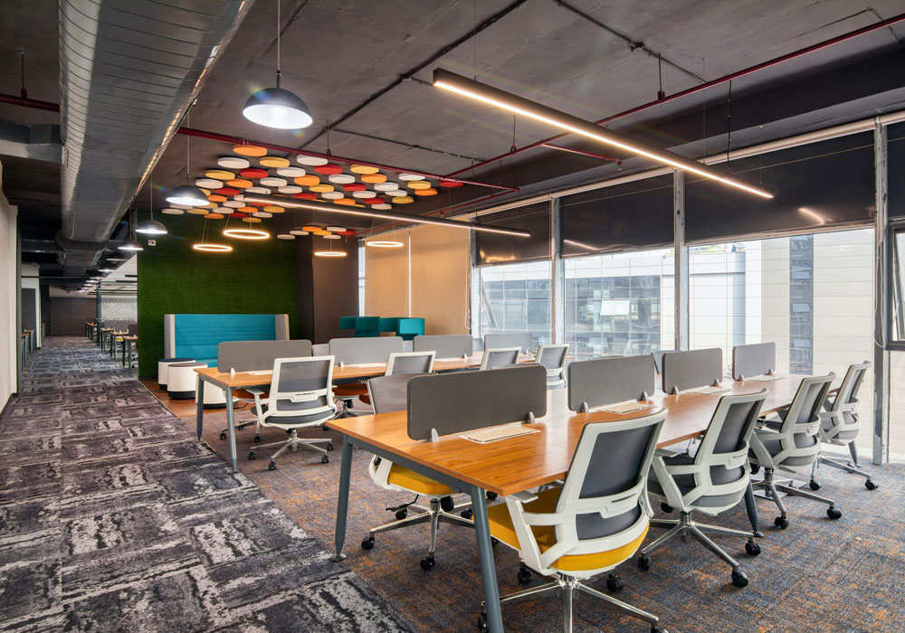 Workspace Design Dubai | Lloyd Design Fitouts - UAE